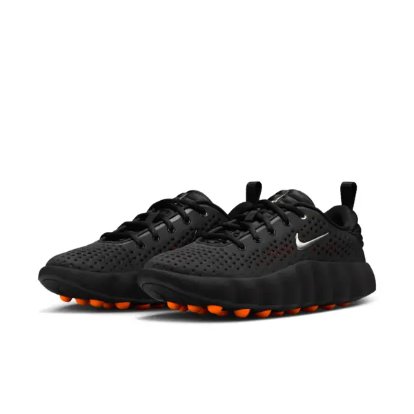 Nike Mind 002 Sneakers