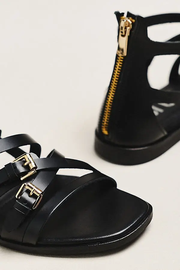 BIBI LOU Gladiator Buckle Sandals - Black
