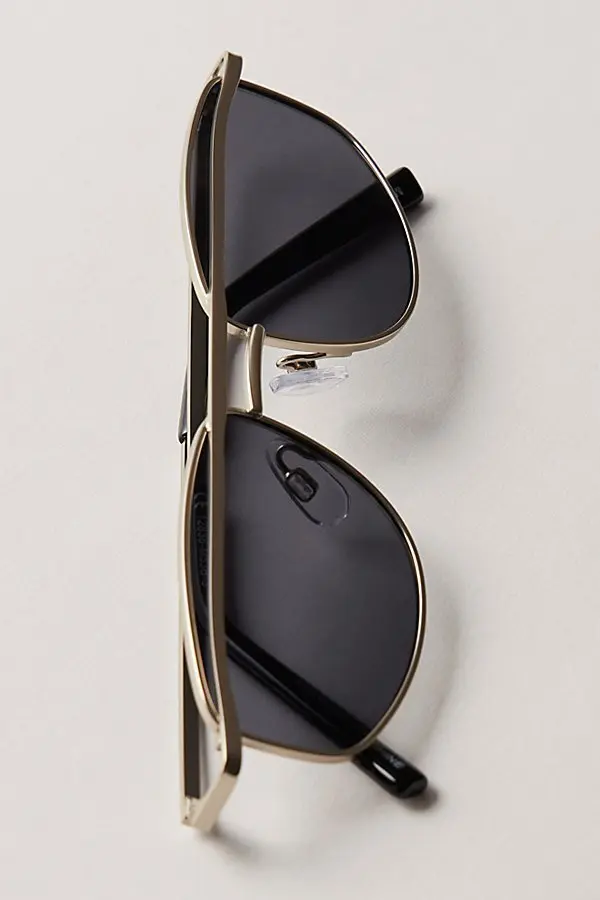 Free People Milo Aviator Sunglasses - Silver/black