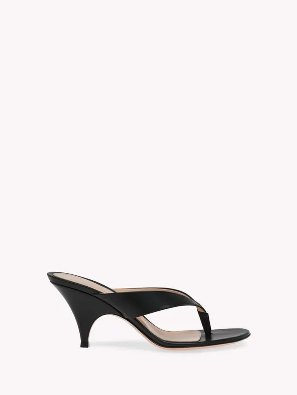 GIANVITO ROSSI Sofia Thong Sandals - Black - Calf