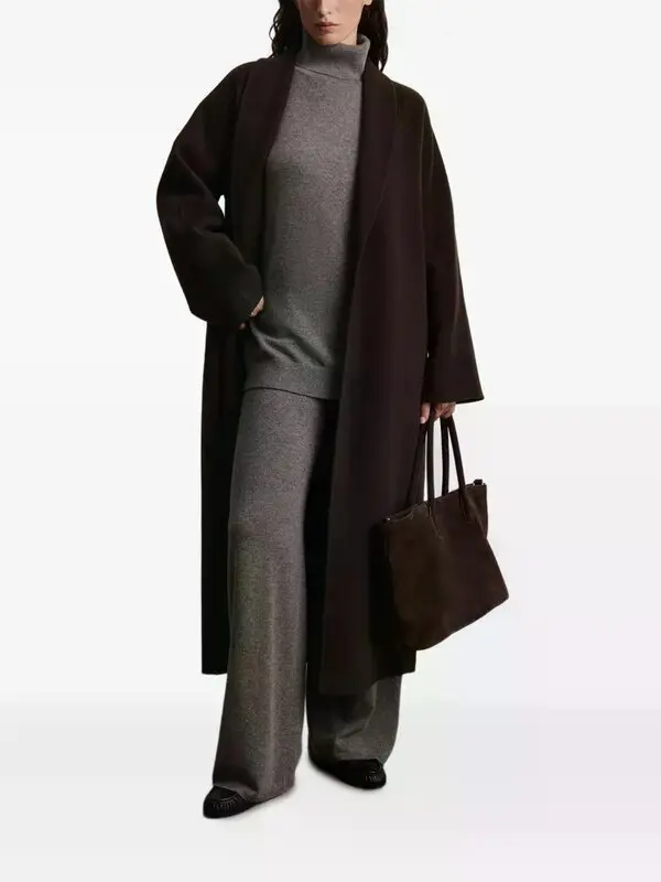 12 STOREEZ Turtleneck Knitted Sweater