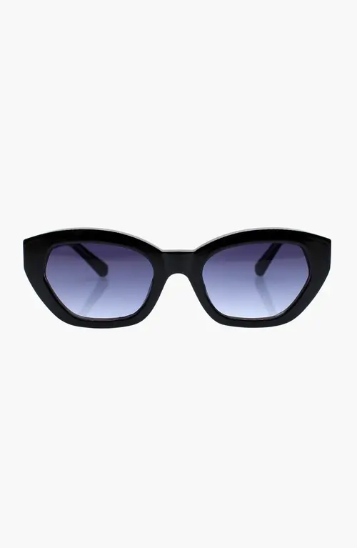 REALITY EYEWEAR Martine Sunglasses - Black
