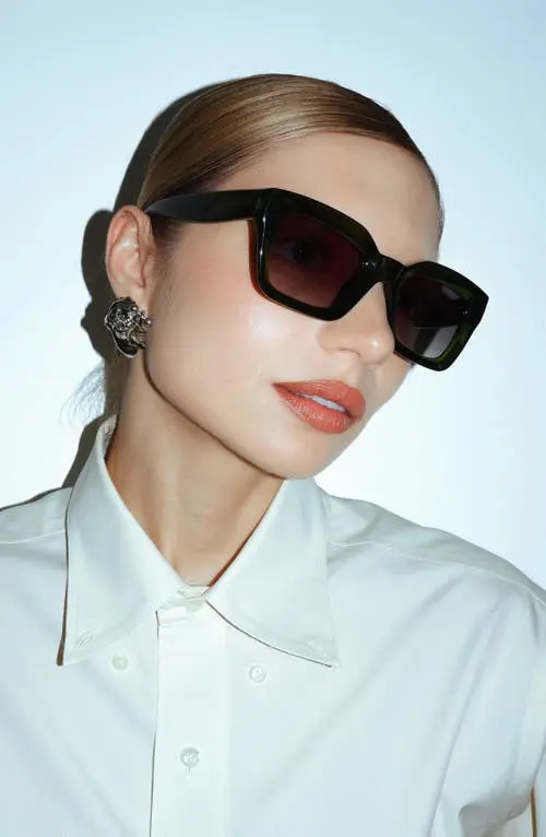 REALITY EYEWEAR Onassis Sunglasses - Moss Green