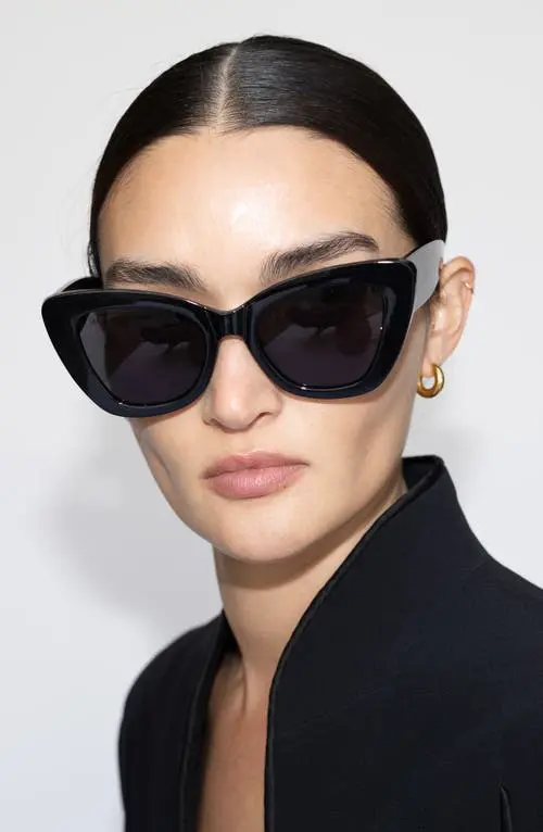 REALITY EYEWEAR Mulholland Sunglasses - Black