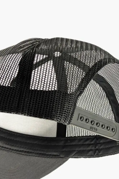 THE CELECT Loading Trucker Cap - Black