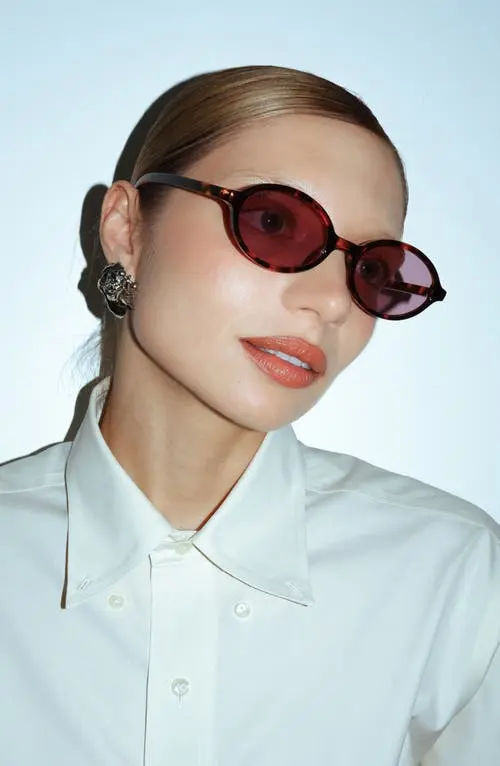 REALITY EYEWEAR The Bessette Sunglasses - Turtle Lilac