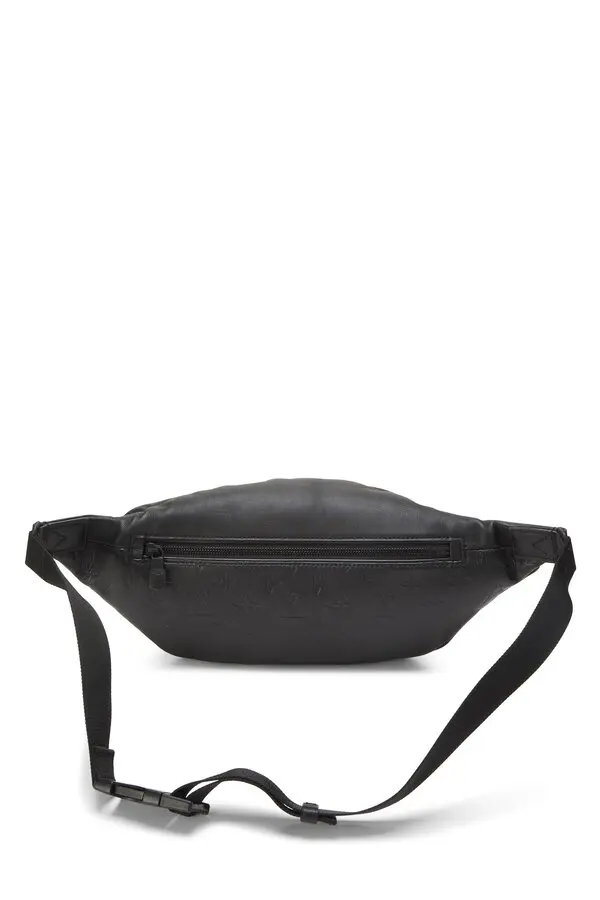LOUIS VUITTON Monogram Shadow Discovery Bumbag