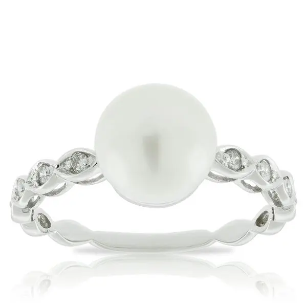 Benbridge Cultured Freshwater Pearl And Diamond Ring - White