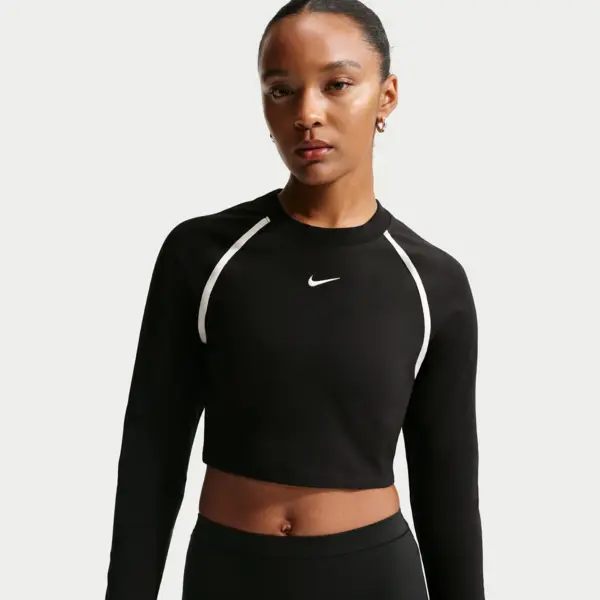 Nike Sportswear Tight Long-sleeve Cropped Top - Black