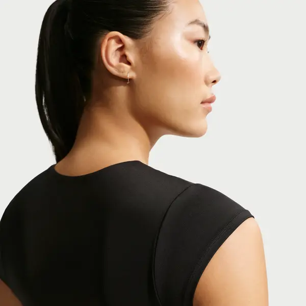 Nike Effortless Essential Cap Sleeve Swim Top - Black