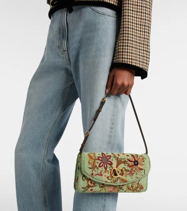 Valentino Garavani Beaded Floral Shoulder Bag - Green