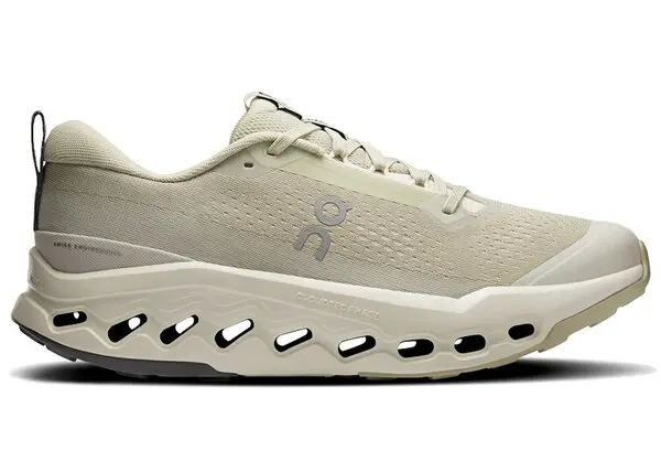 On Cloudsurfer Trail 2in Sneakers - Chalk/ghost
