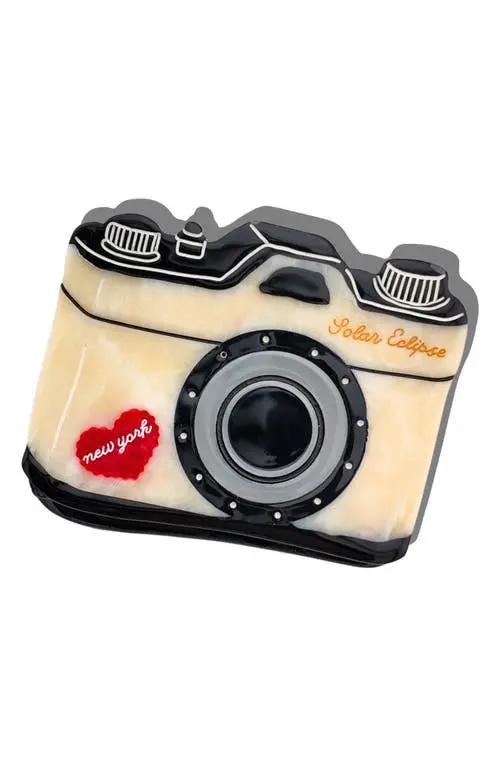 SOLAR ECLIPSE Camera Claw Clip - Cream