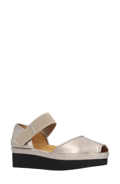 L'AMOUR DES PIEDS Amadour Ankle Strap Sandal - Champagne
