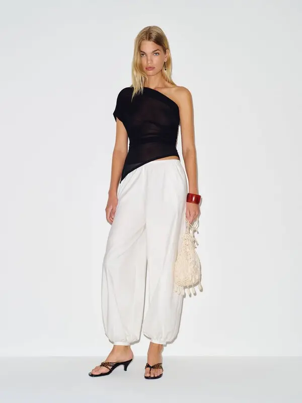REFORMATION Adora Knit Top - Black