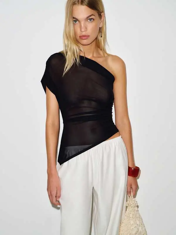 REFORMATION Adora Knit Top - Black