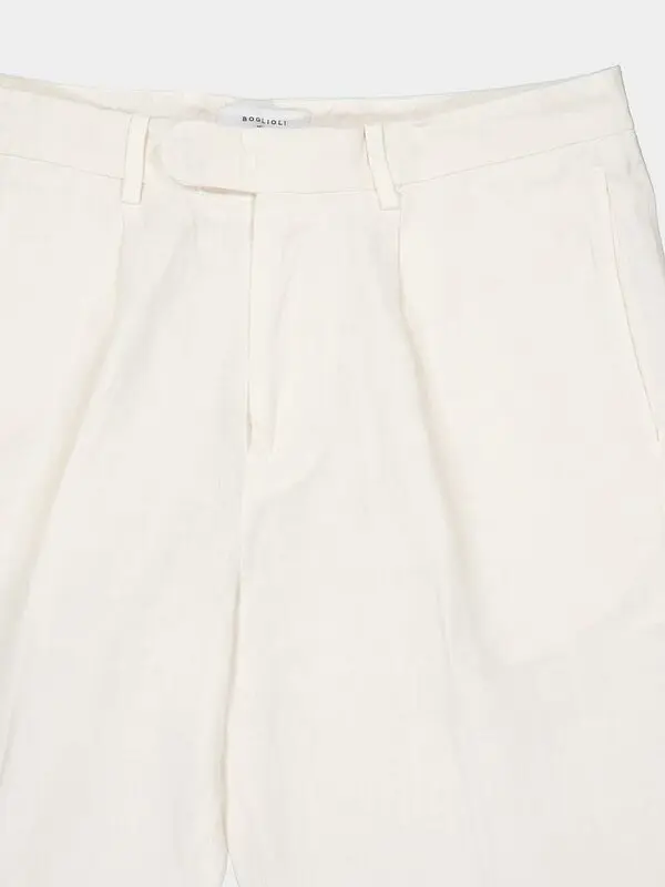 Boglioli Linen Pleated Shorts - White