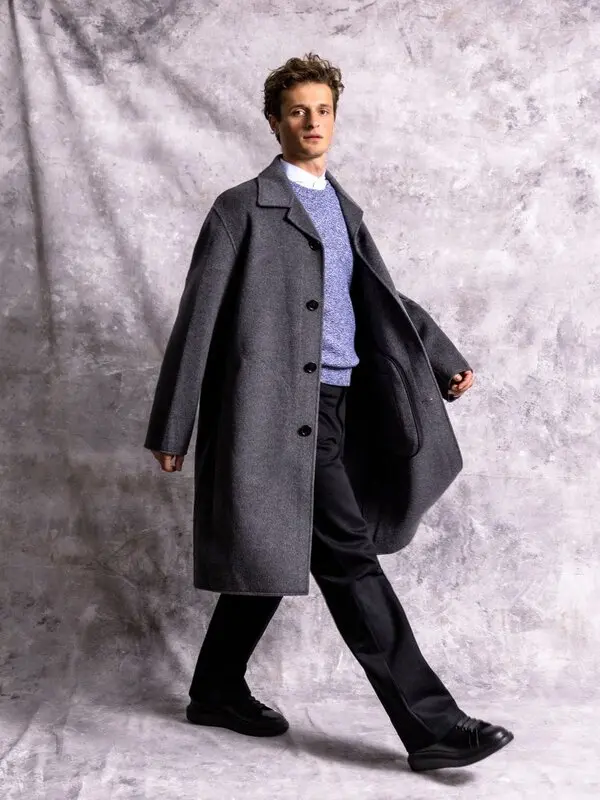 AMI Paris Wool-cashmere Blend Four-button Coat - Grey