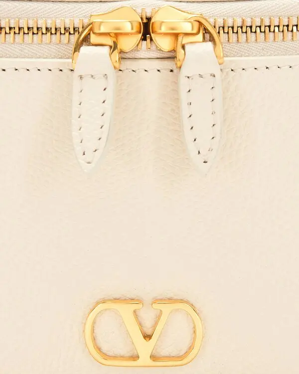 Valentino Garavani Vlogo Signature Vanity Case Bag - Light Ivory