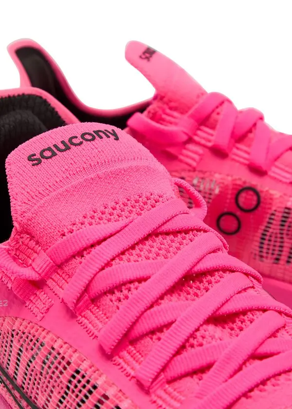 Saucony Endorphin Elite 2 Panelled Mesh Sneakers - Pink