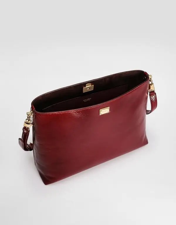 Dolce & Gabbana Large Vittoria Calfskin Shoulder Bag - Red