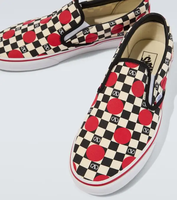 Valentino Garavani Vans Vlogo Canvas Slip-on Sneakers - White
