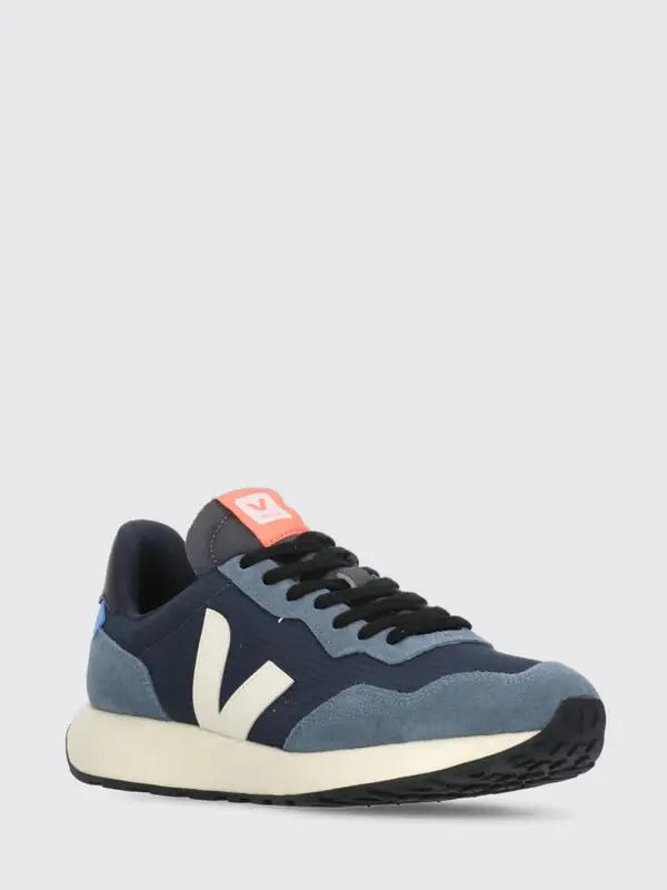 VEJA Low Top Sneakers