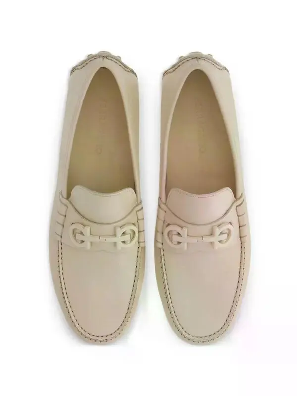 FERRAGAMO Gancini Plaque Leather Loafers