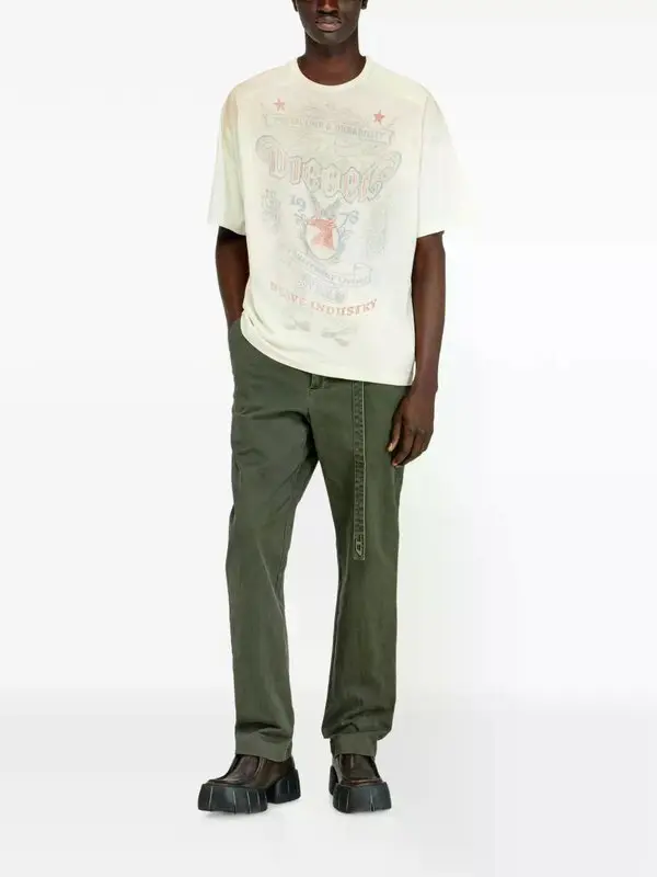 DIESEL® T-shirt With Crest Graphic - Neutrals