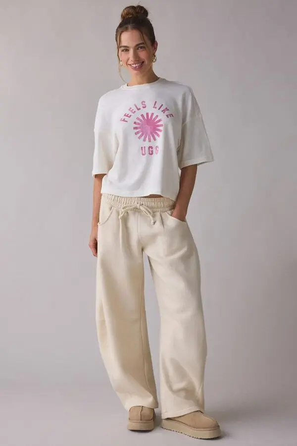 UGG Feels Like Graphic Oversized Tee