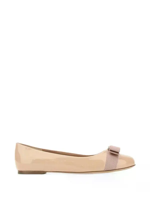 FERRAGAMO Varina Leather Ballet Flats