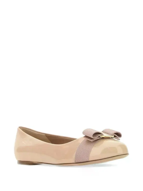FERRAGAMO Varina Leather Ballet Flats