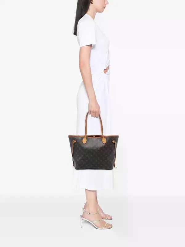 LOUIS VUITTON 2014 Monogram Neverfull Mm Tote Bag