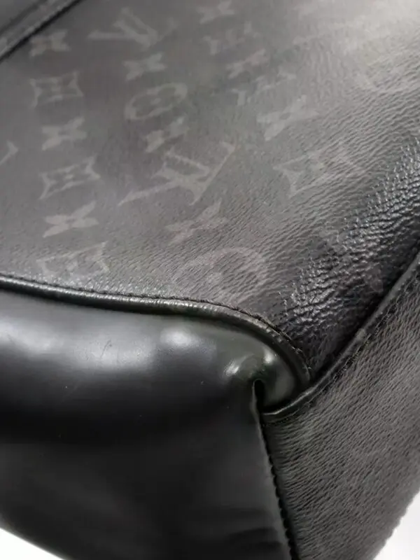 LOUIS VUITTON 2017 Monogram Eclipse Voyager Pm Crossbody Bag