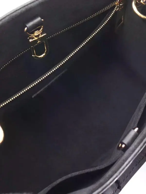 LOUIS VUITTON 2021-2026 Monogram Empreinte Onthego Pm Satchel