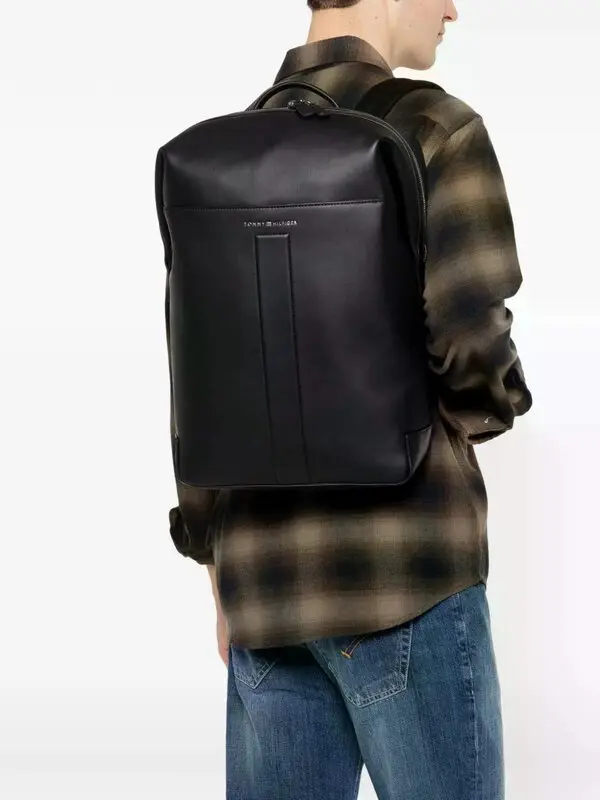 Tommy Hilfiger Embossed-logo Backpack