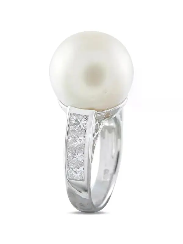 LB EXCLUSIVE Diamond And Pearl Ring - Silver