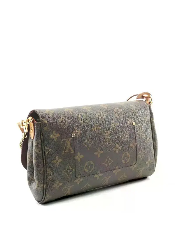 LOUIS VUITTON 2015 Monogram Chain Handbag - Brown