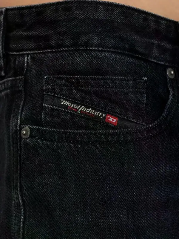 DIESEL® D-macs Logo Jeans