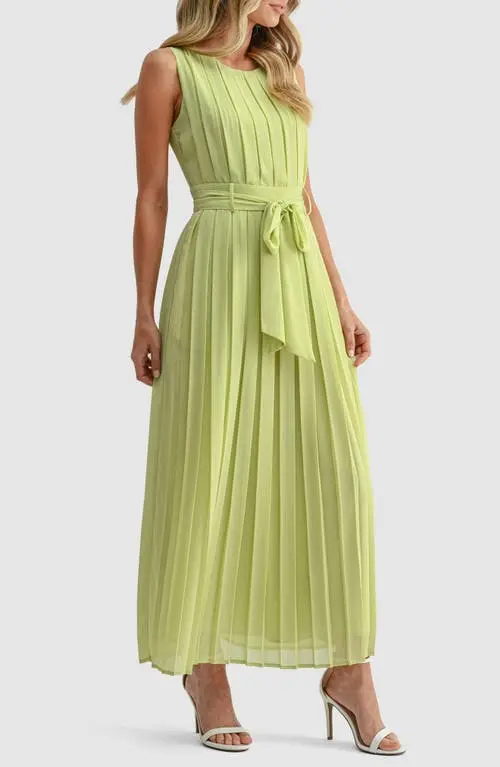 QUINCY MAE Pleated Belted Maxi Dress