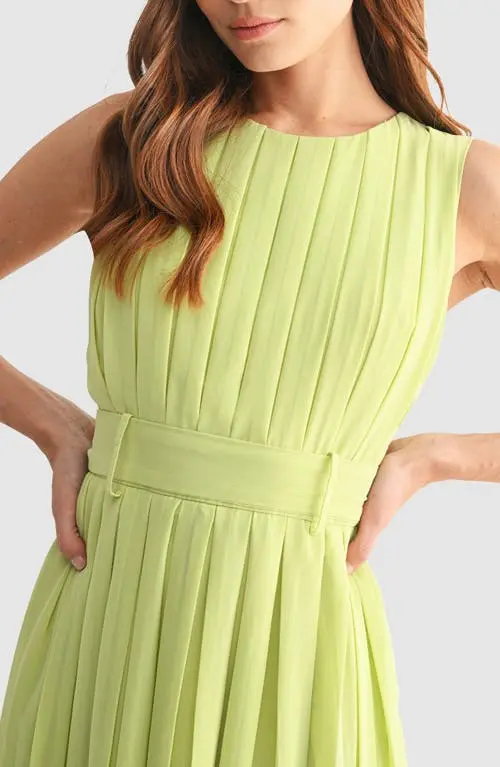 QUINCY MAE Pleated Belted Maxi Dress