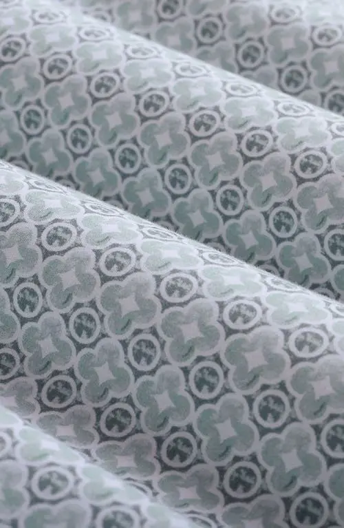 Bugatchi Julian Shaped Fit Quatrefoil Print Stretch Cotton Button-up Shirt - Seafoam
