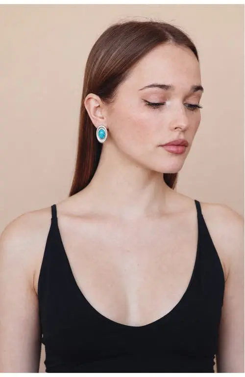 PETIT MOMENTS Burke Stud Earrings