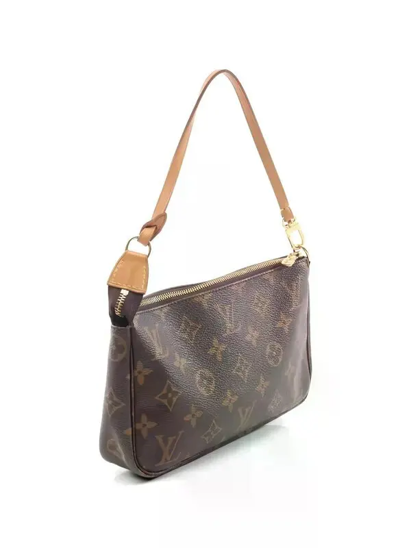 LOUIS VUITTON 2002 Pochette Accessoires Monogram Shoulder Bag