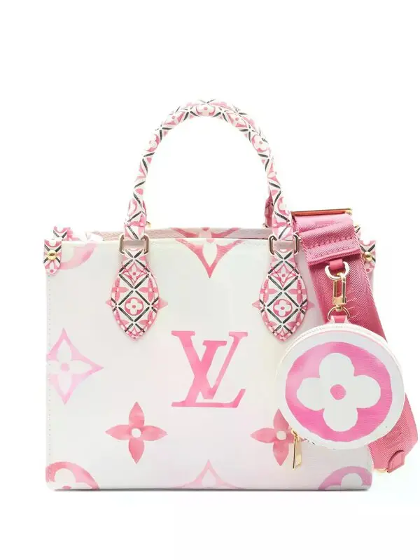 LOUIS VUITTON 2021 Pm On Thego Tote Bag - White