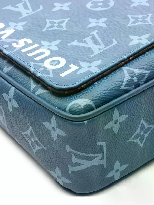 LOUIS VUITTON 2021 Pm District Nv3 Monogram