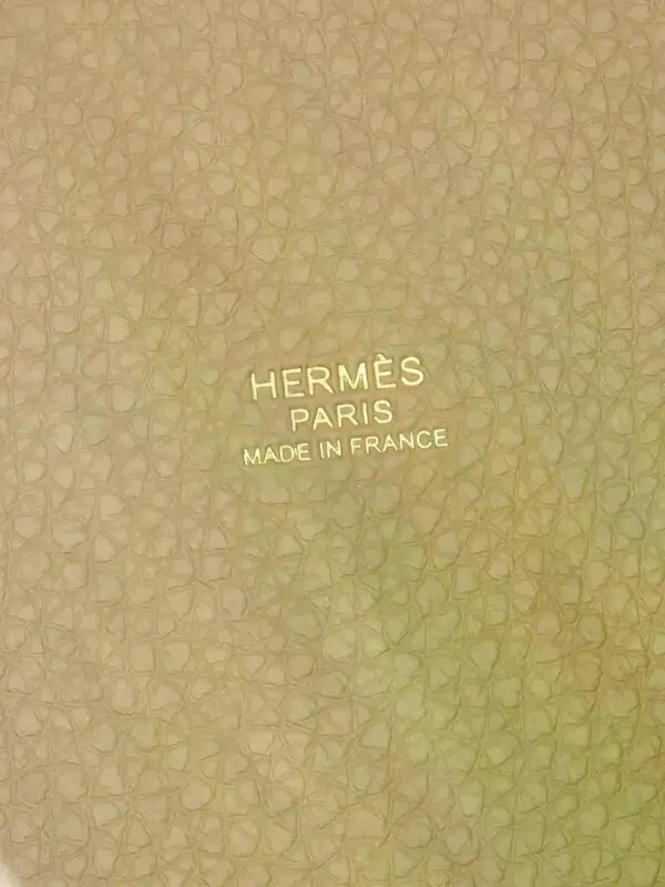 Hermès 2025 Picotin Lock Handbag - Neutrals