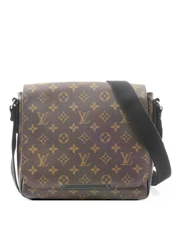 LOUIS VUITTON 2013 Pm District Monogram Shoulder Bag - Brown