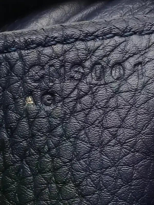 Hermès 2018 35 Wallago Cabine Tote