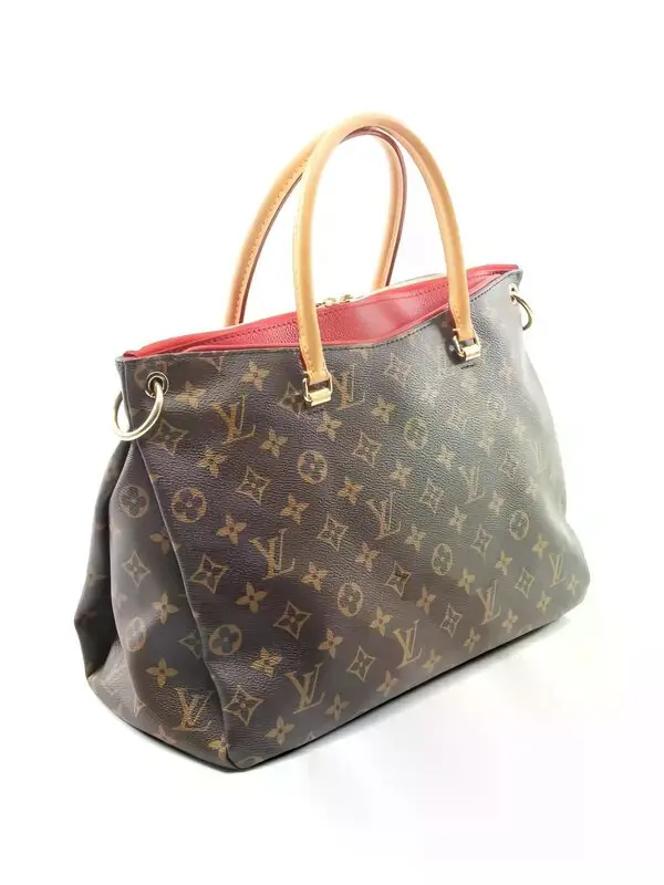 LOUIS VUITTON 2016 Pallas Handbag